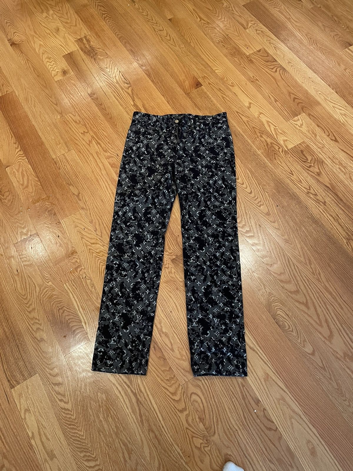 Louis Vuitton Louis Vuitton Seasonal Flock Monogram Denim | Grailed