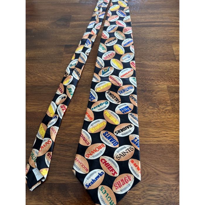 NFL Vintage NFL Football Team Neck Tie 1990's Rare Men's Neck Tie Retro ...