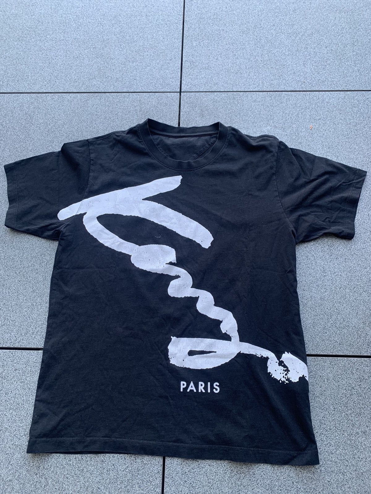 Kenzo Kenzo Cursive Font Black / White Graphic T-Shirt | Grailed