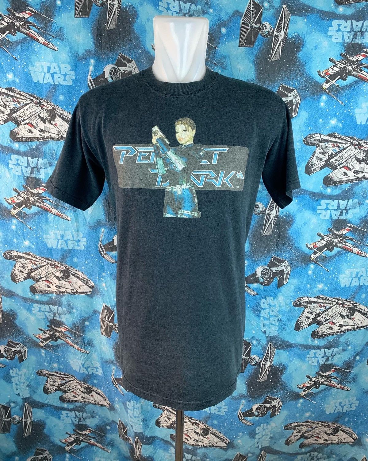 The Game × Vintage Vintage 00s Perfect Dark / Video Game / Rare ...