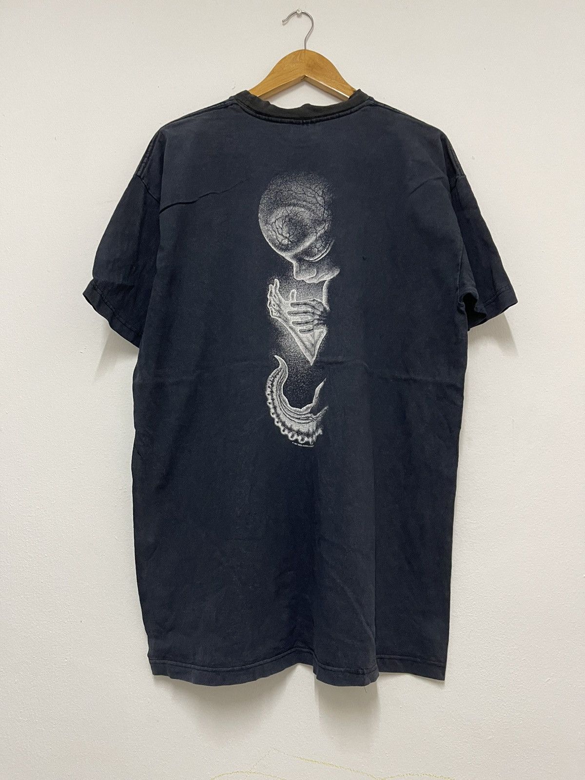 Band Tees × Vintage Vintage Tool Band “ Embryo 1998 Alt Metal Band A1 ...