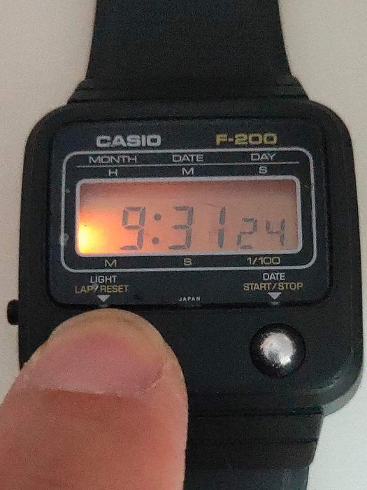 Vintage Vintage CASIO F-200 module 55 Japan Digital Men’s Watch | Grailed