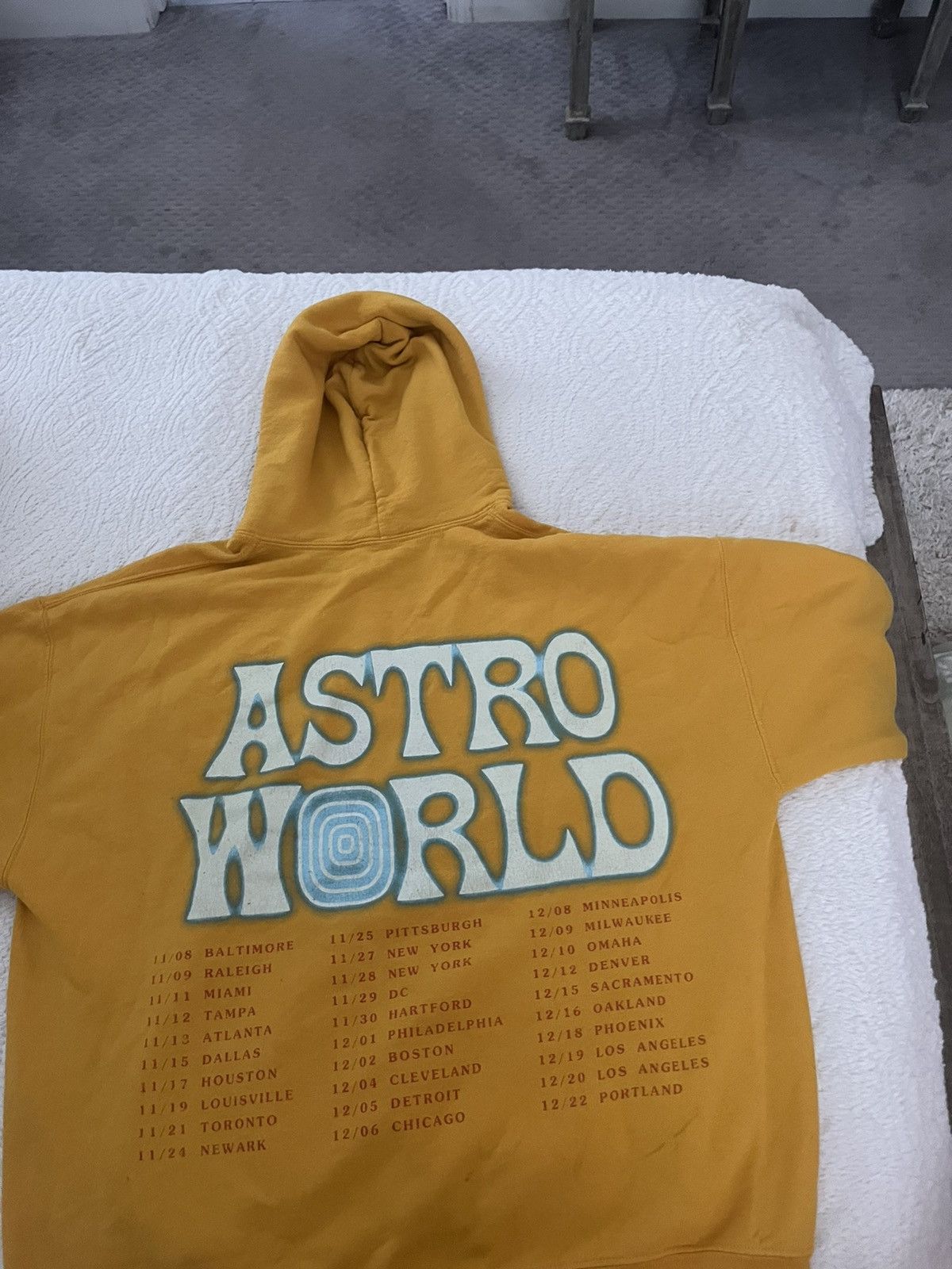 Travis Scott 2018 AstroWorld Travis Scott yellow hoodie | Grailed