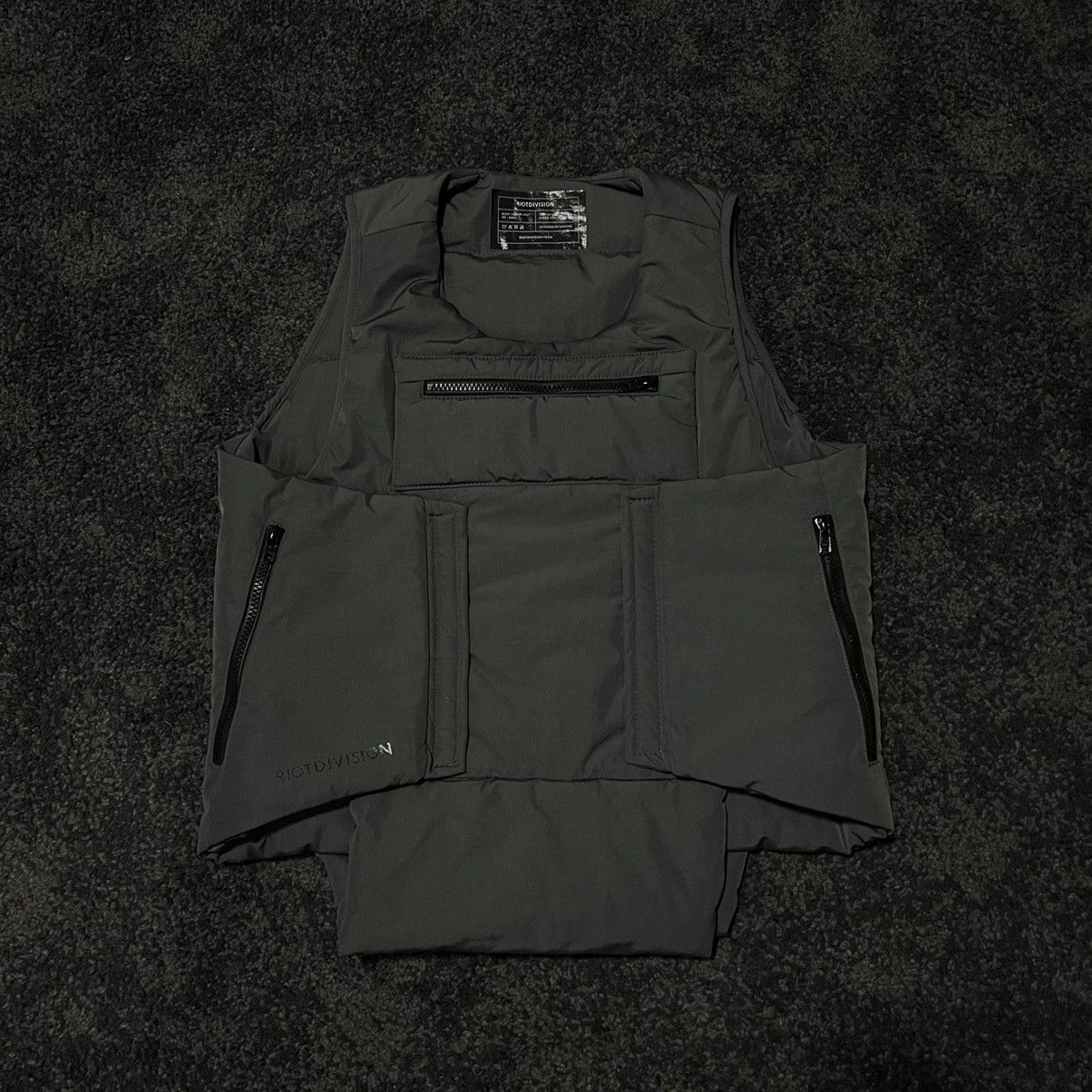 Riot Division × Streetwear Riot Division Body Armor Vest | Grailed