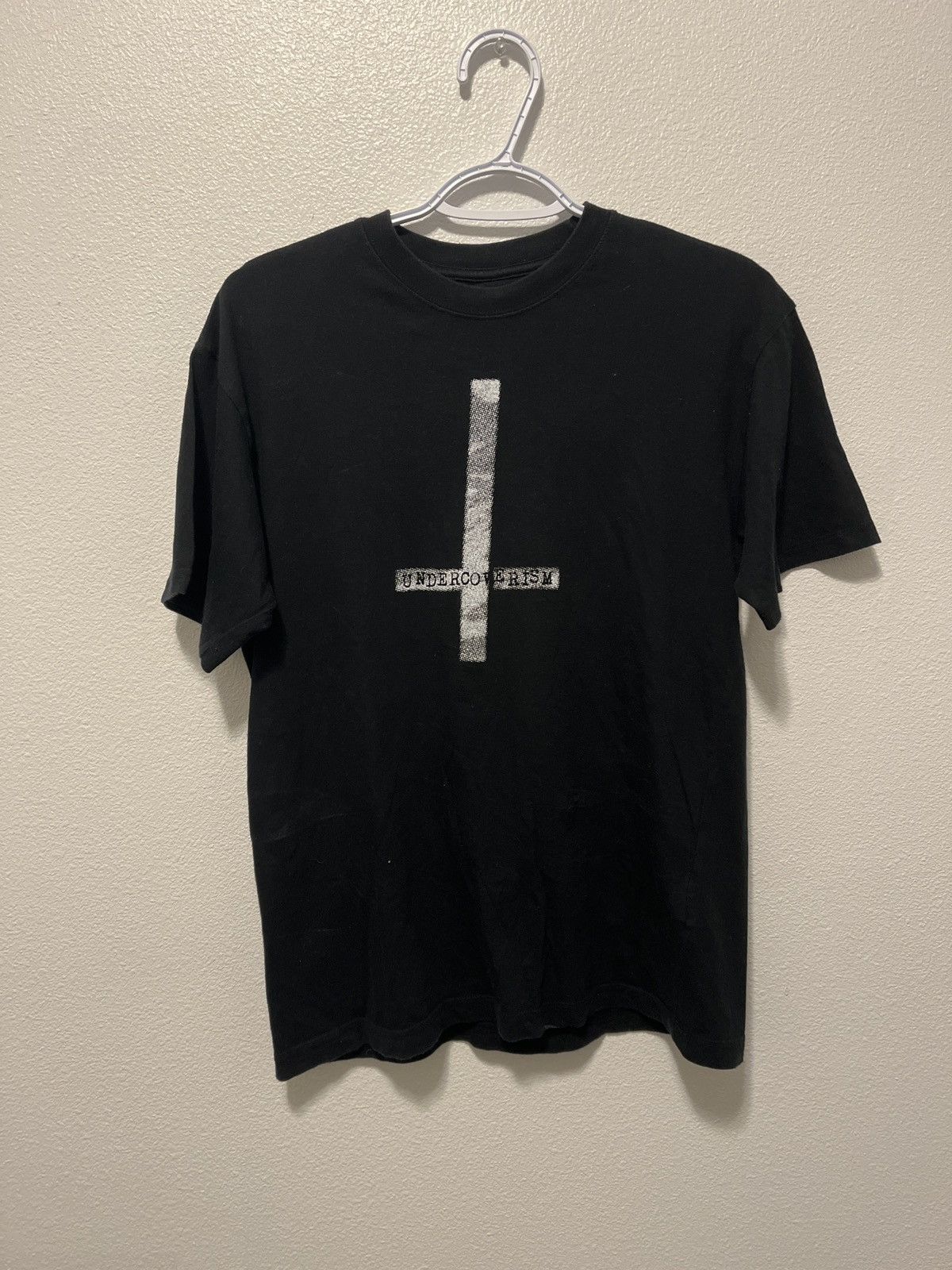 Undercover Undercover ss02 black cross logo t shirt | Grailed
