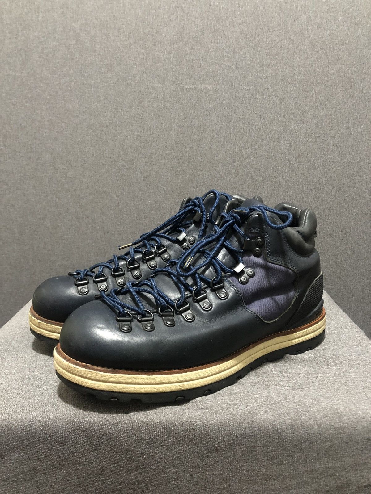 Sophnet. × Visvim Rare! 2010 Sophnet x Visvim Serra Boots | Grailed