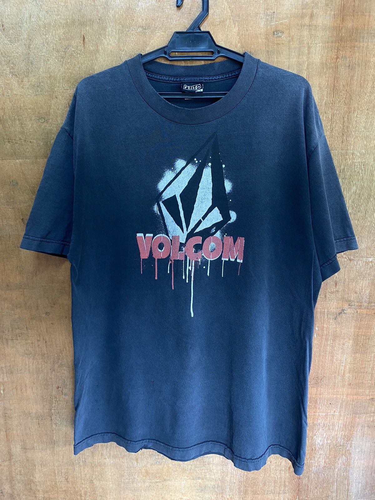 Vintage Vintage Volcom Iconic Tee | Grailed