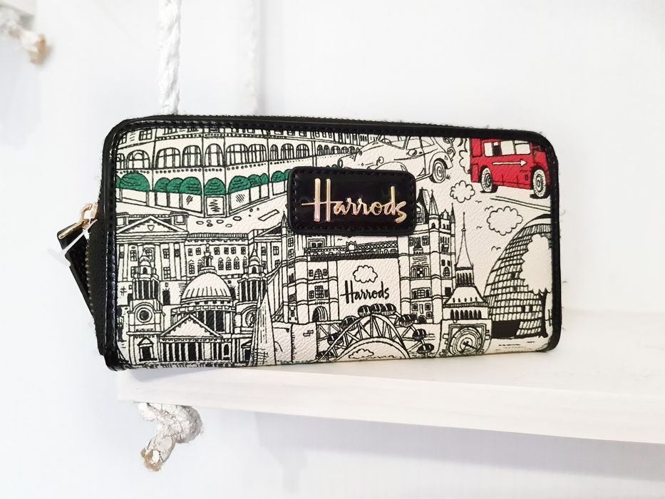 Harrods Harrods wallet Monochrome London Zip-Around | Grailed