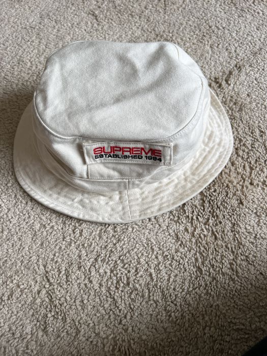 Supreme SS19 Supreme Bucket Hat | Grailed