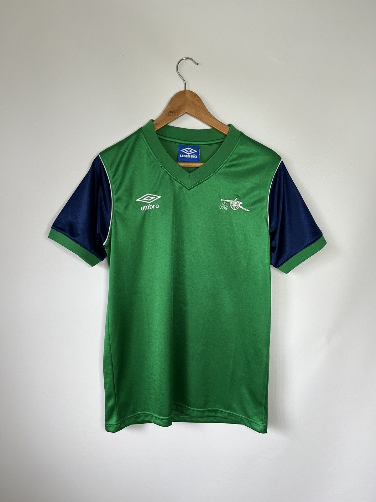 Soccer Jersey × Streetwear × Umbro Arsenal 1982 Soccer Jersey ...