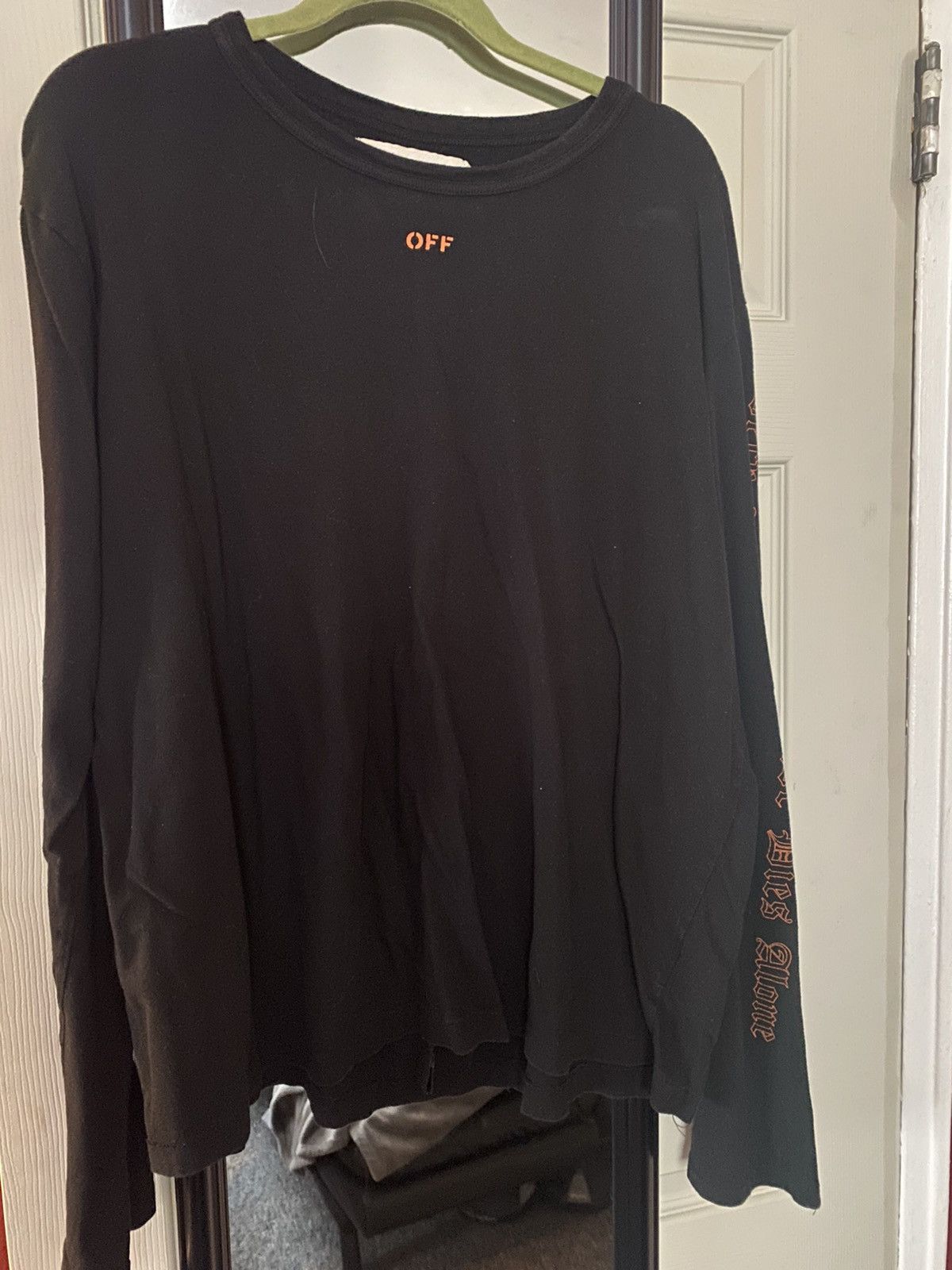 Off-White × Vlone *RARE* Off-White x Vlone Collab Longsleeve (Black ...