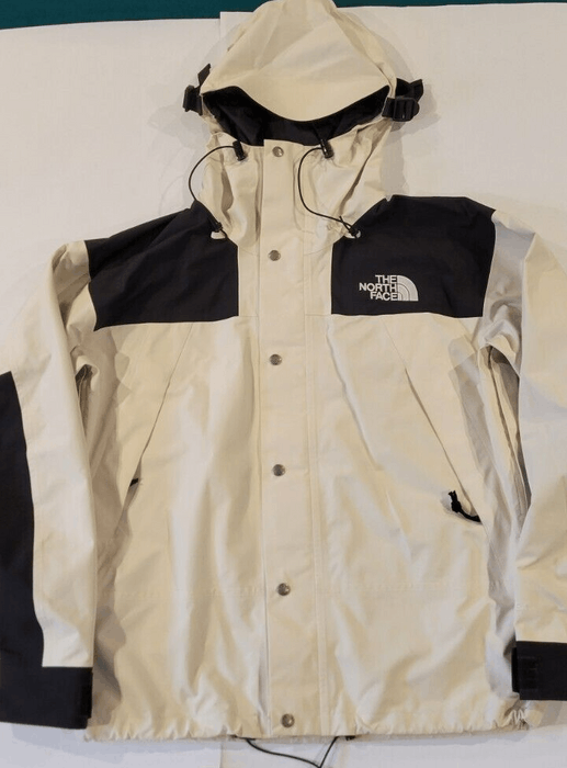 The North Face 1990 MOUNTAIN JACKET WHITE GORETEX GORE TEX SUPREME ...