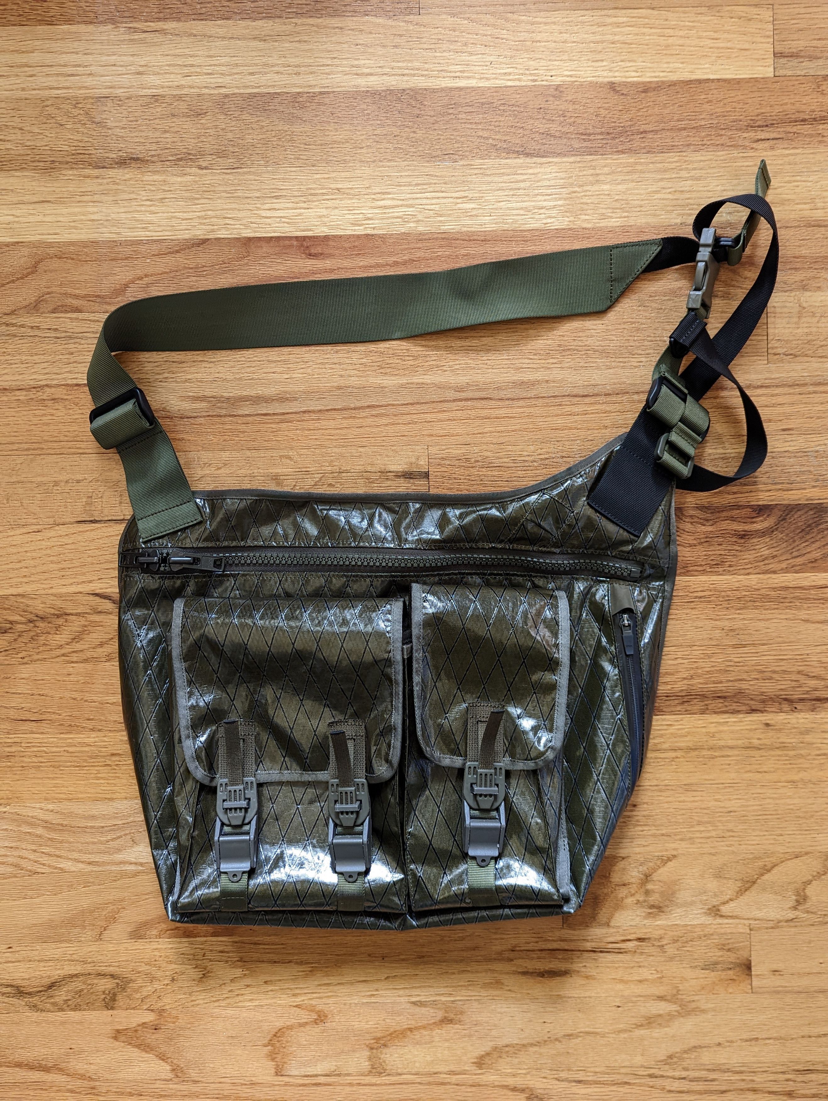 Acronym 3A-1-FOIL Olive | Grailed