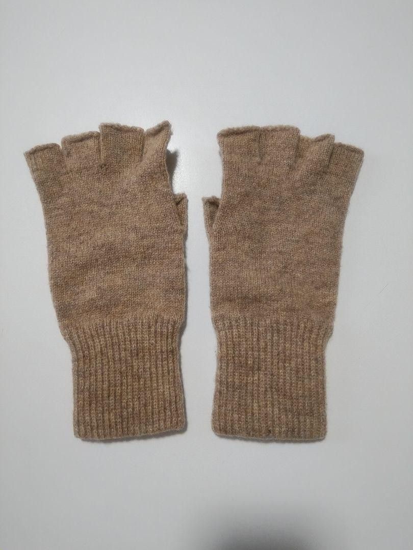 Number (N)ine NUMBER (N)INE Wool Thimble Gloves Beige | Grailed