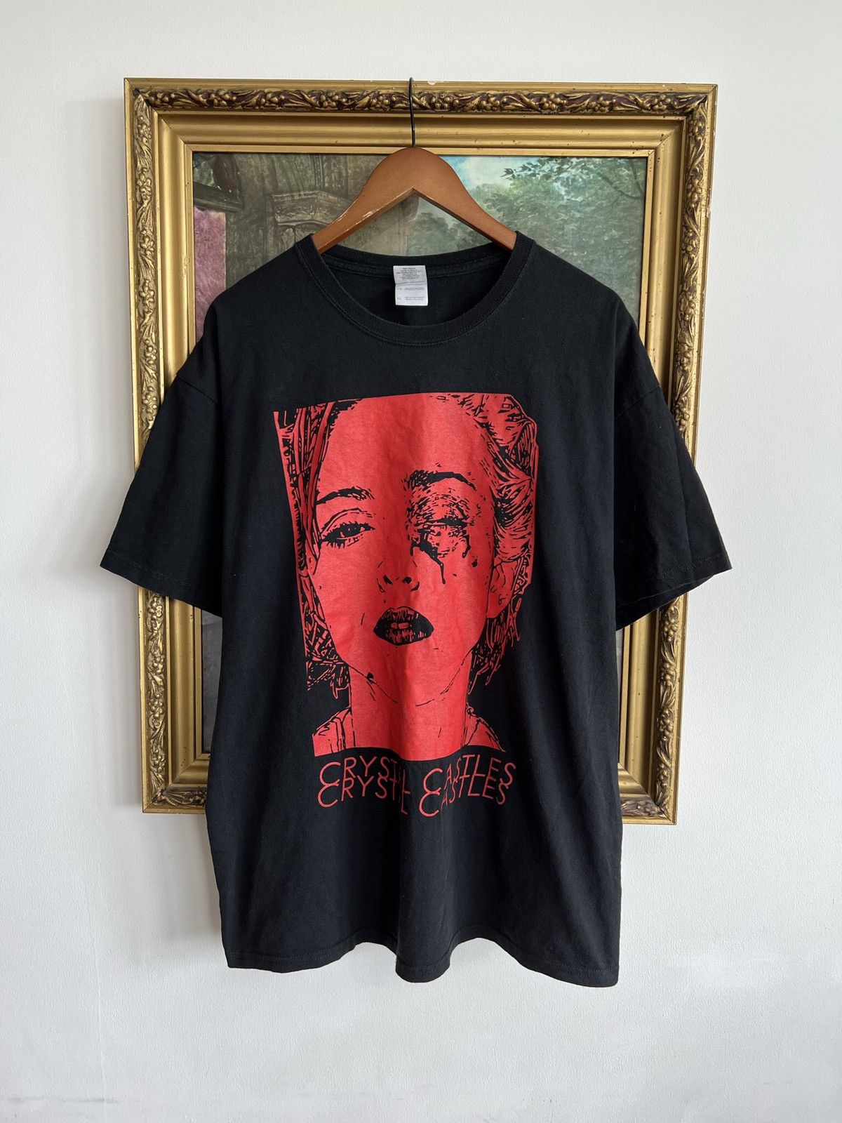 Band Tees × Streetwear × Vintage Vintage 2000s Crystal Castles Alice ...