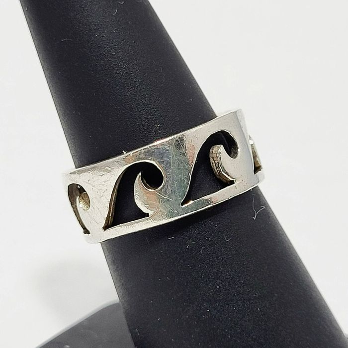Jewelry Wide Band Cut Out Wave Pattern Sterling Silver Ring 7.5 | Grailed