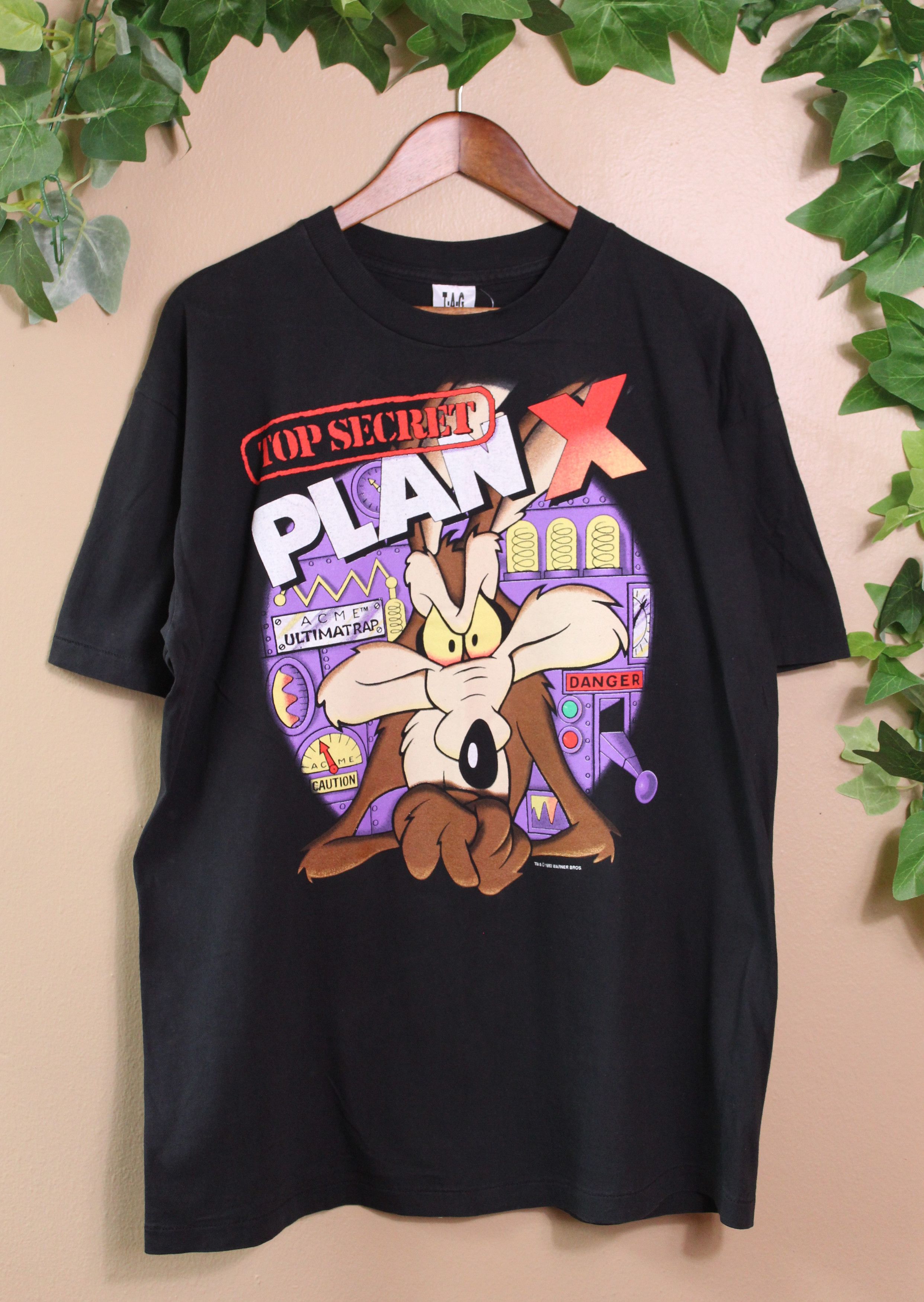 Vintage × Warner Bros 93’ COYOTE PLAN X TEE | Grailed