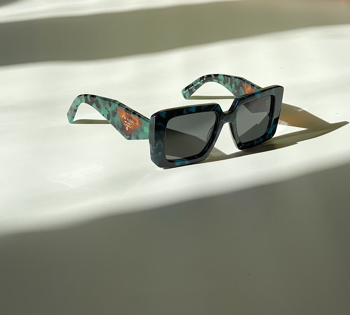 Vintage PRADA 2022 Symbole Square Sunglasses SPR 23Y | Grailed