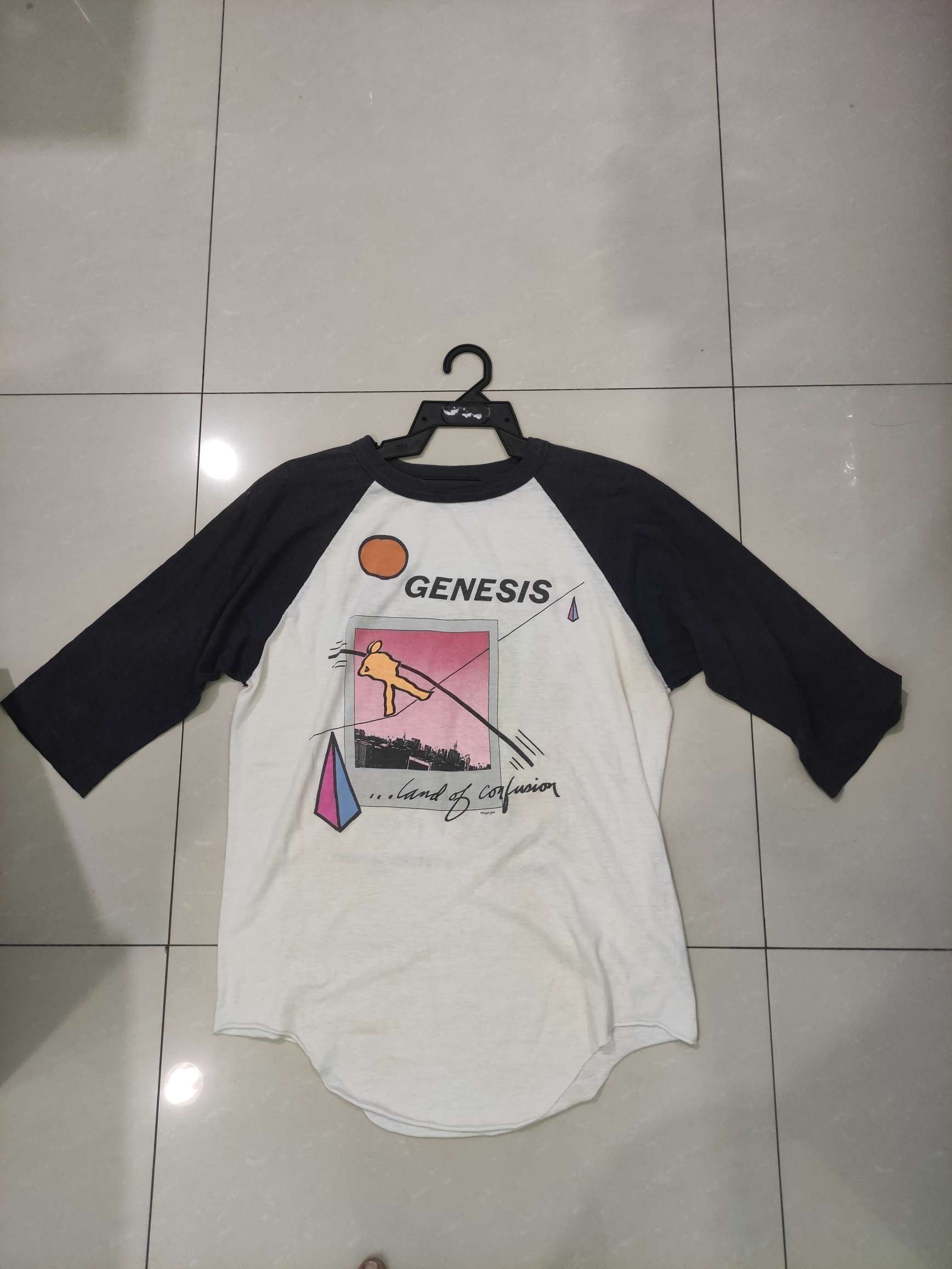 Rock Band × Vintage Vintage Genesis Band 1986 Sold Out Tour 3 Quater ...