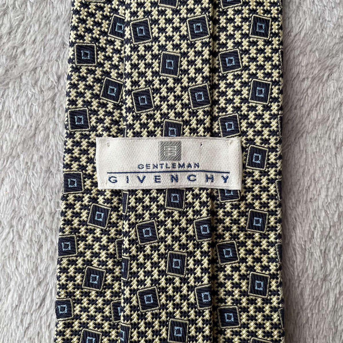 Givenchy Givenchy Gentlemen Vintage Italian Silk Art Deco Tie | Grailed