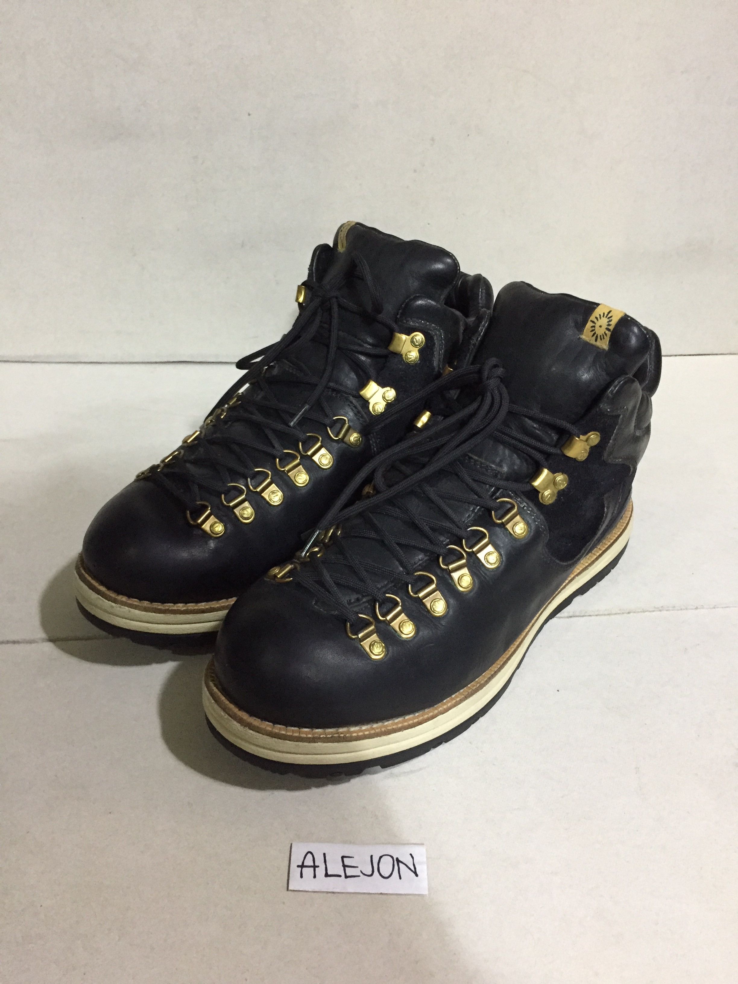 Visvim VISVIM SS13 SERRA BOOTS | Grailed