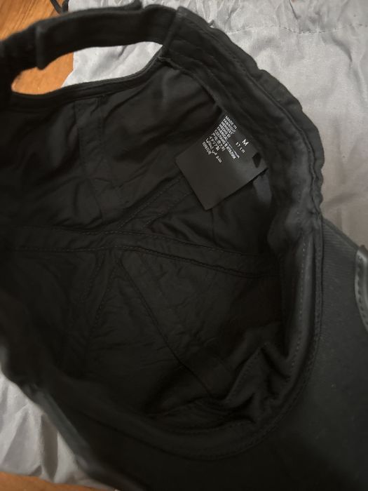 Balenciaga Balenciaga Be Different Apple Logo Hat | Grailed