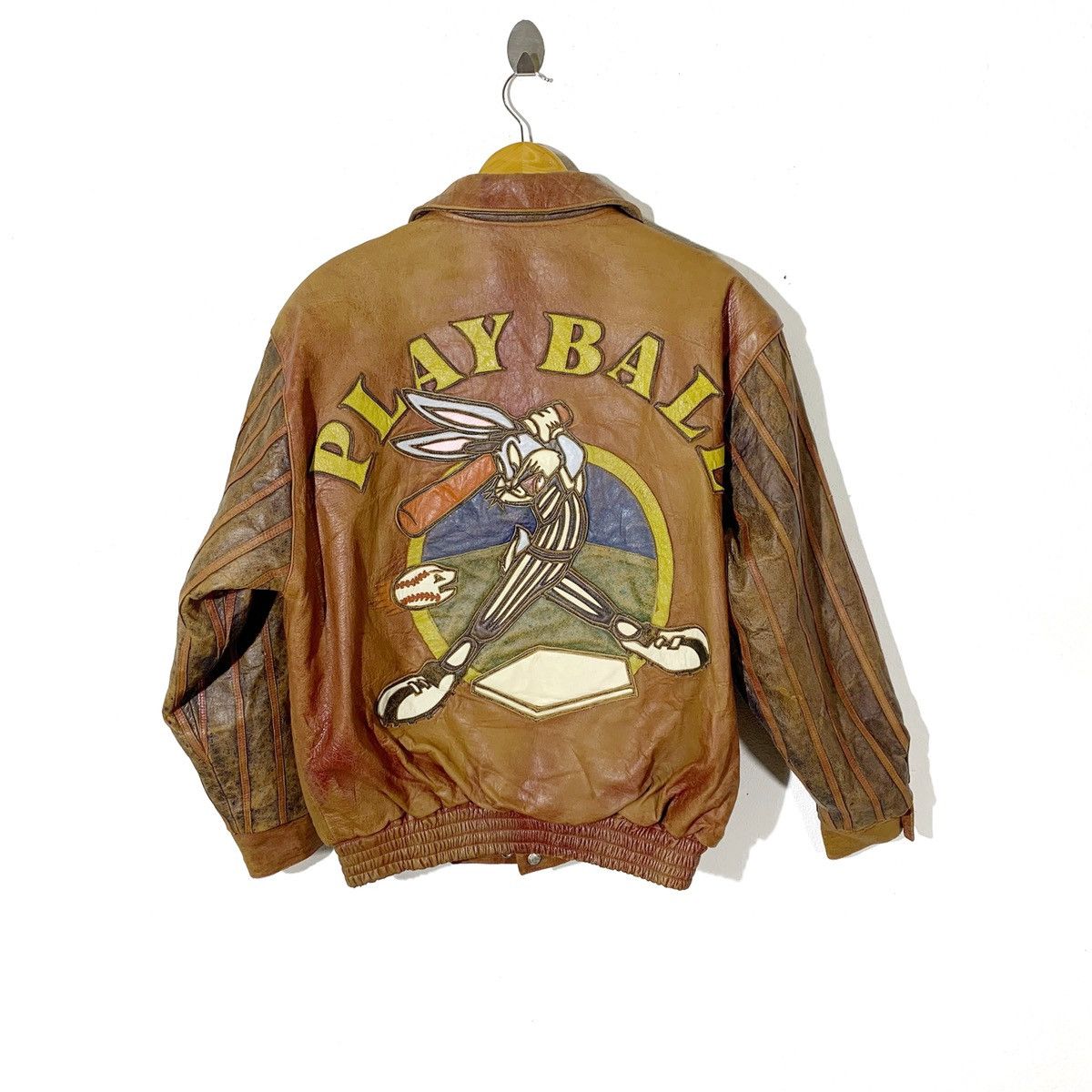 Varsity Jacket × Vintage × Warner Bros Vintage baseball bunny warner ...