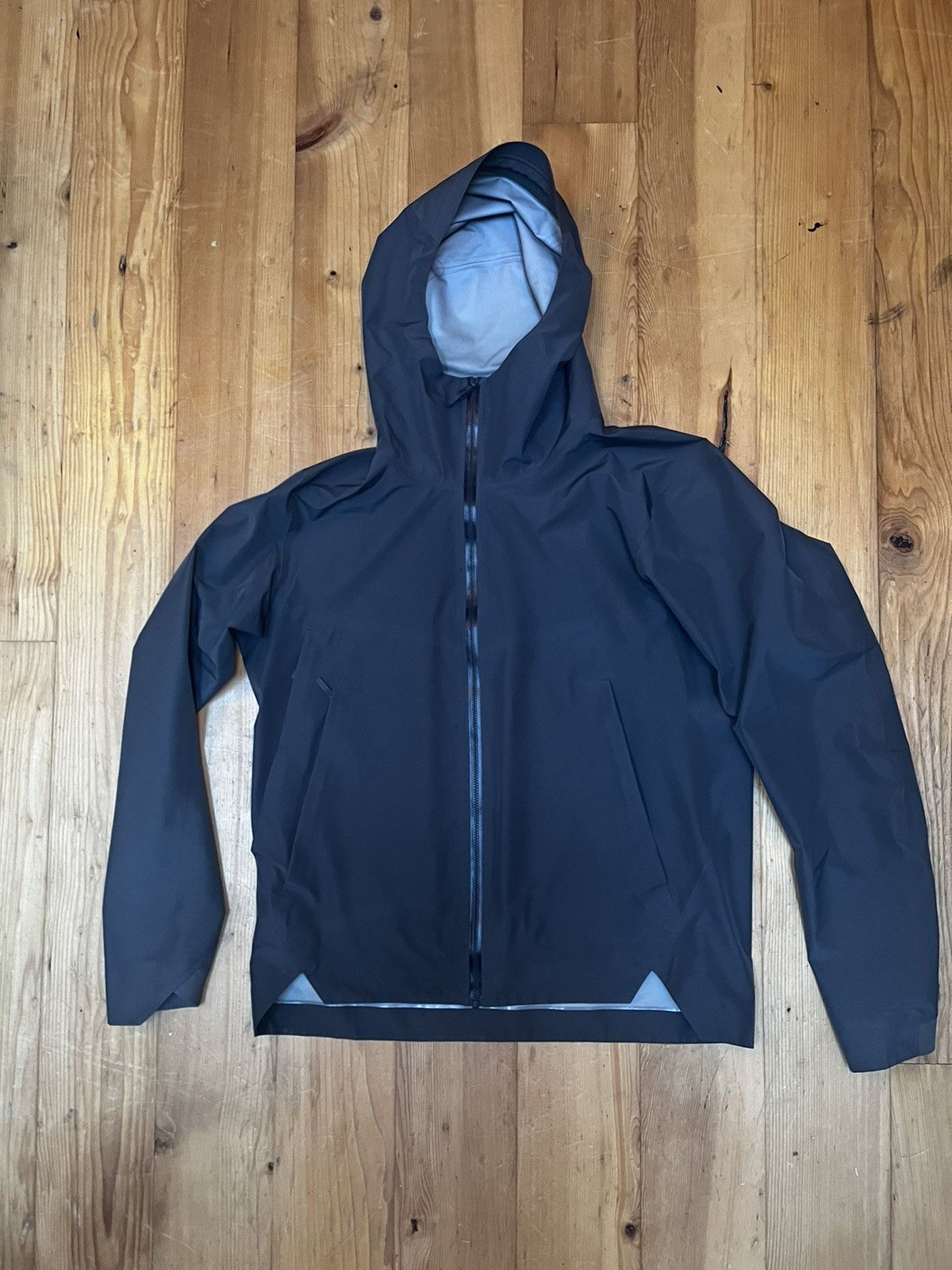 Goretex × Veilance Arc’teryx Veilance Arris Jacket Rare CW | Grailed
