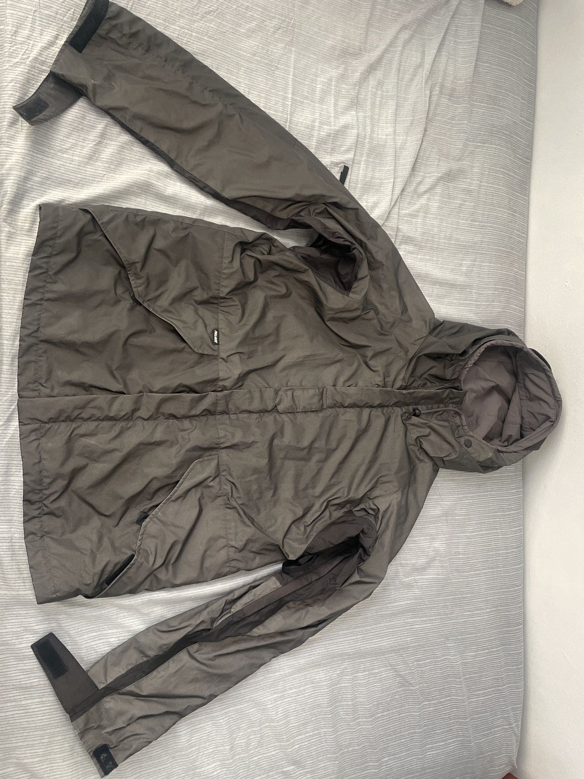 Palace Deflector jacket | Grailed