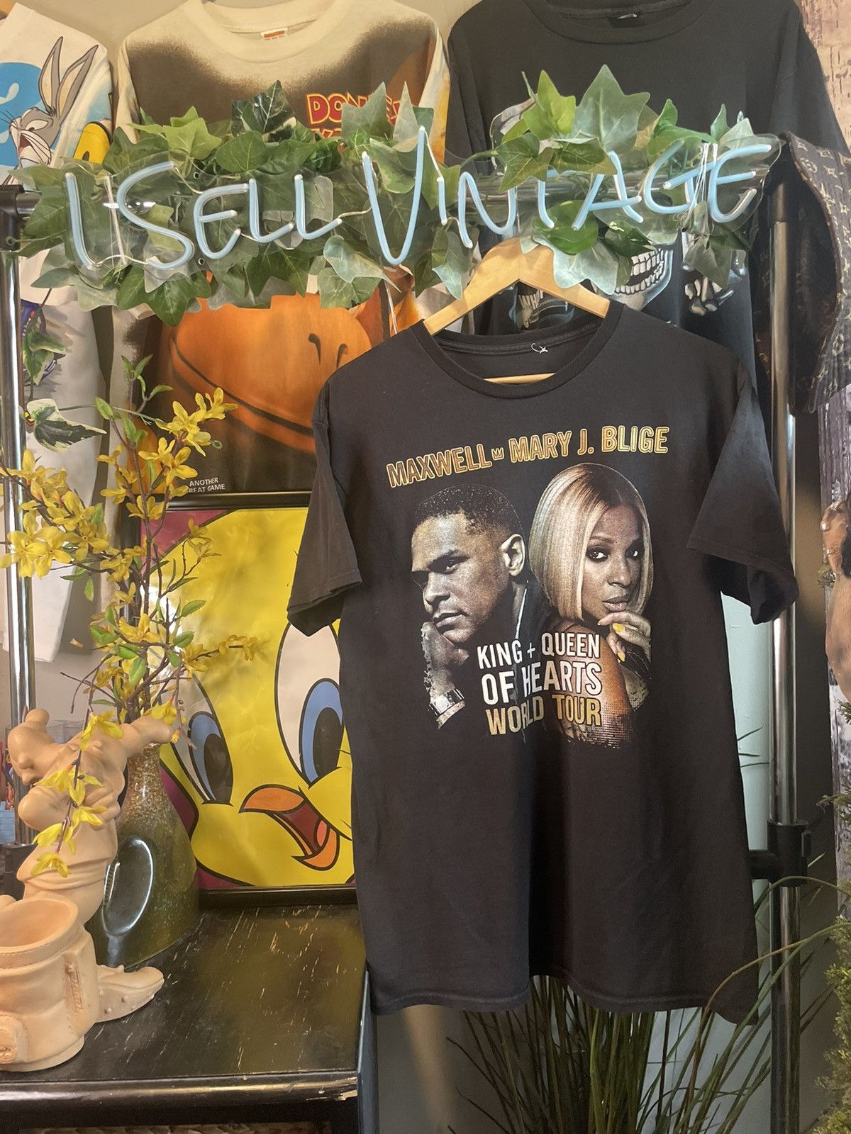 Vintage Maxwell x Mary J. Bilge King Queen Of Hearts Tour Tshirt | Grailed