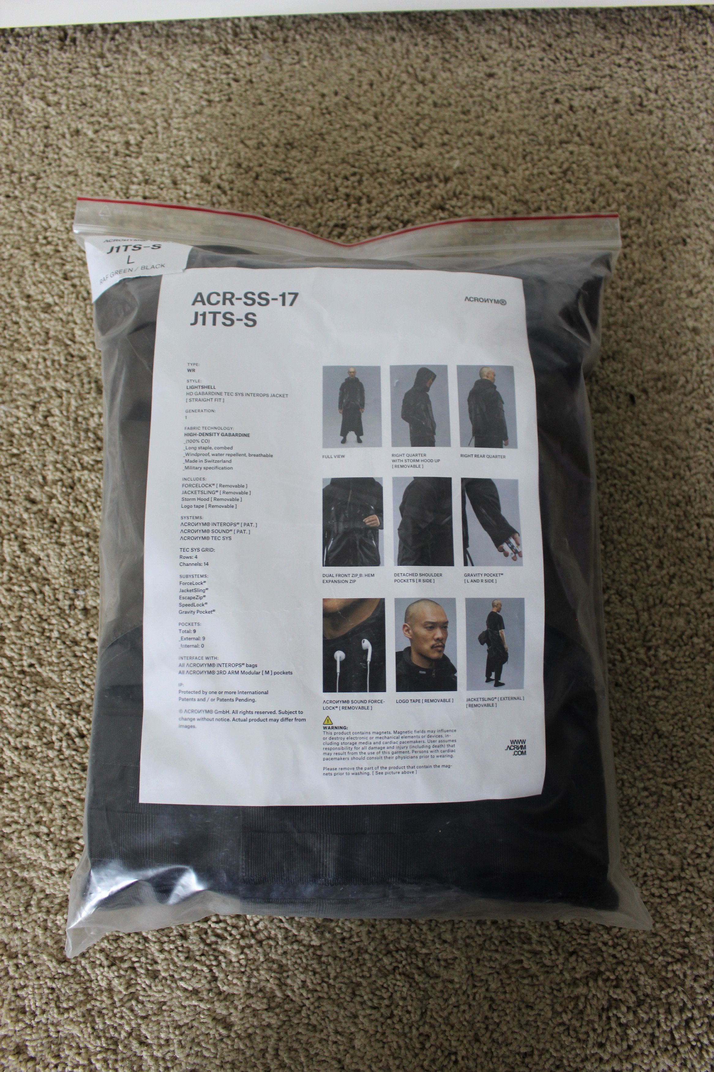 Acronym Acronym J1TS-S RAF/Black Large | Grailed
