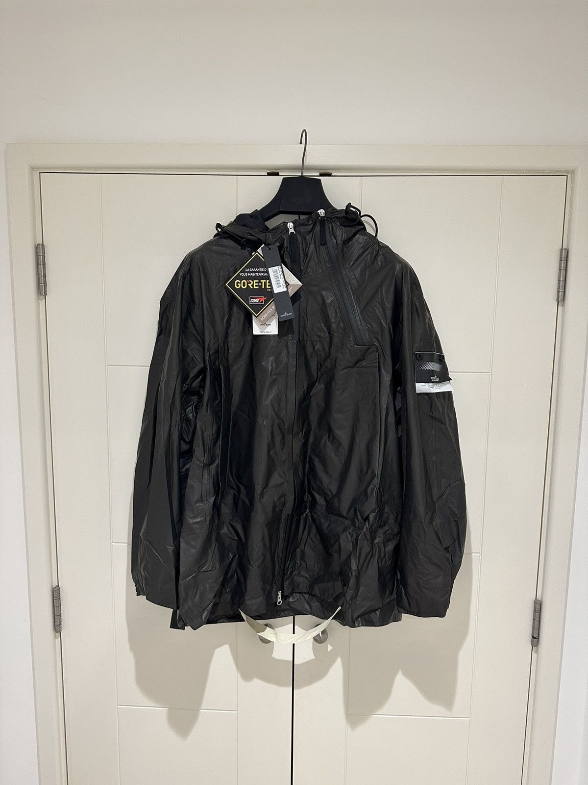 Stone Island GORE-TEX PROTECTIVE PARKA JACKET (L) | Grailed
