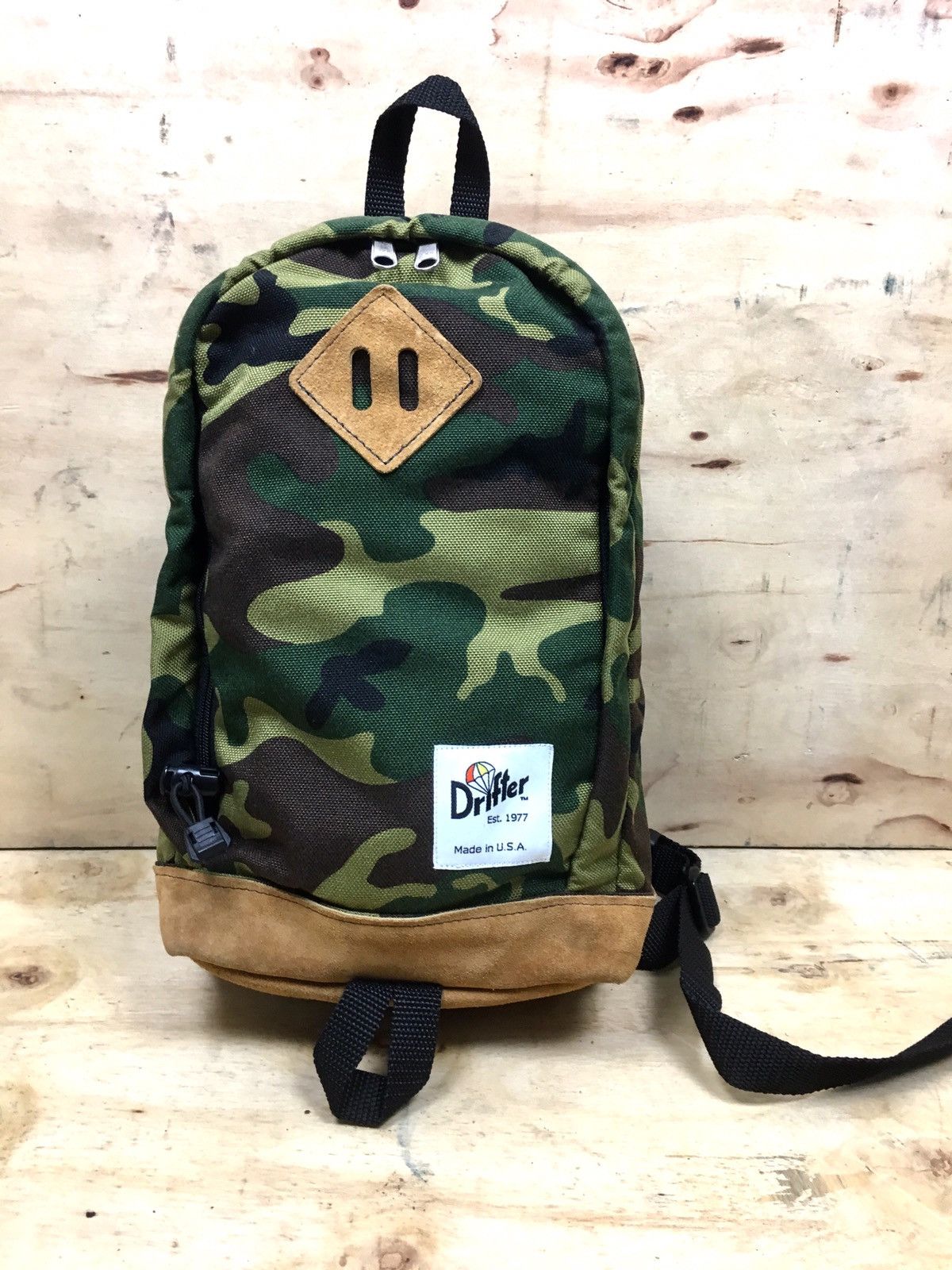 Drifter × Outdoor Life × Streetwear DRIFTER USA WOODLAND CAMO SLINGPACK ...
