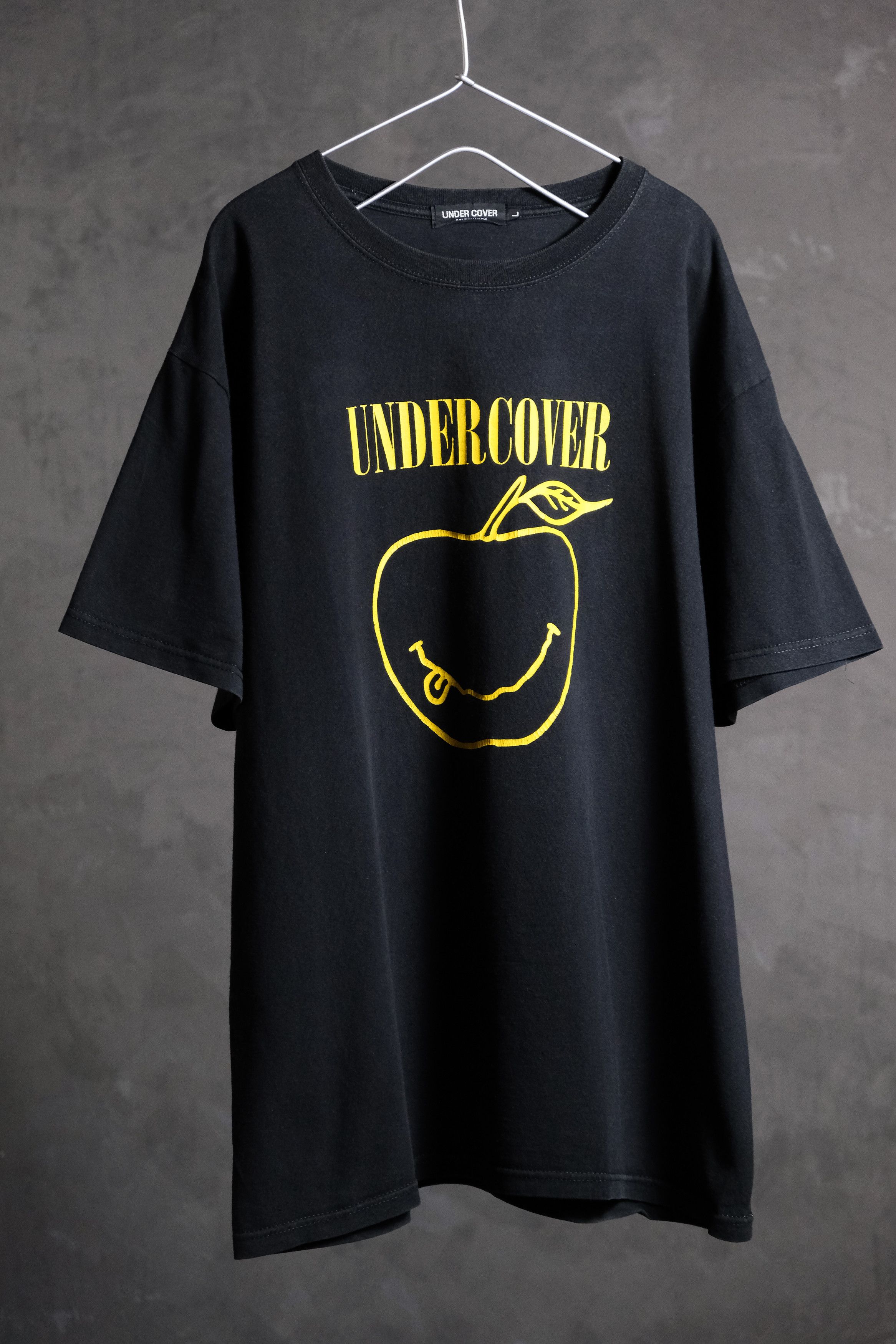 Undercover Undercover Smile Apple Tee | Grailed