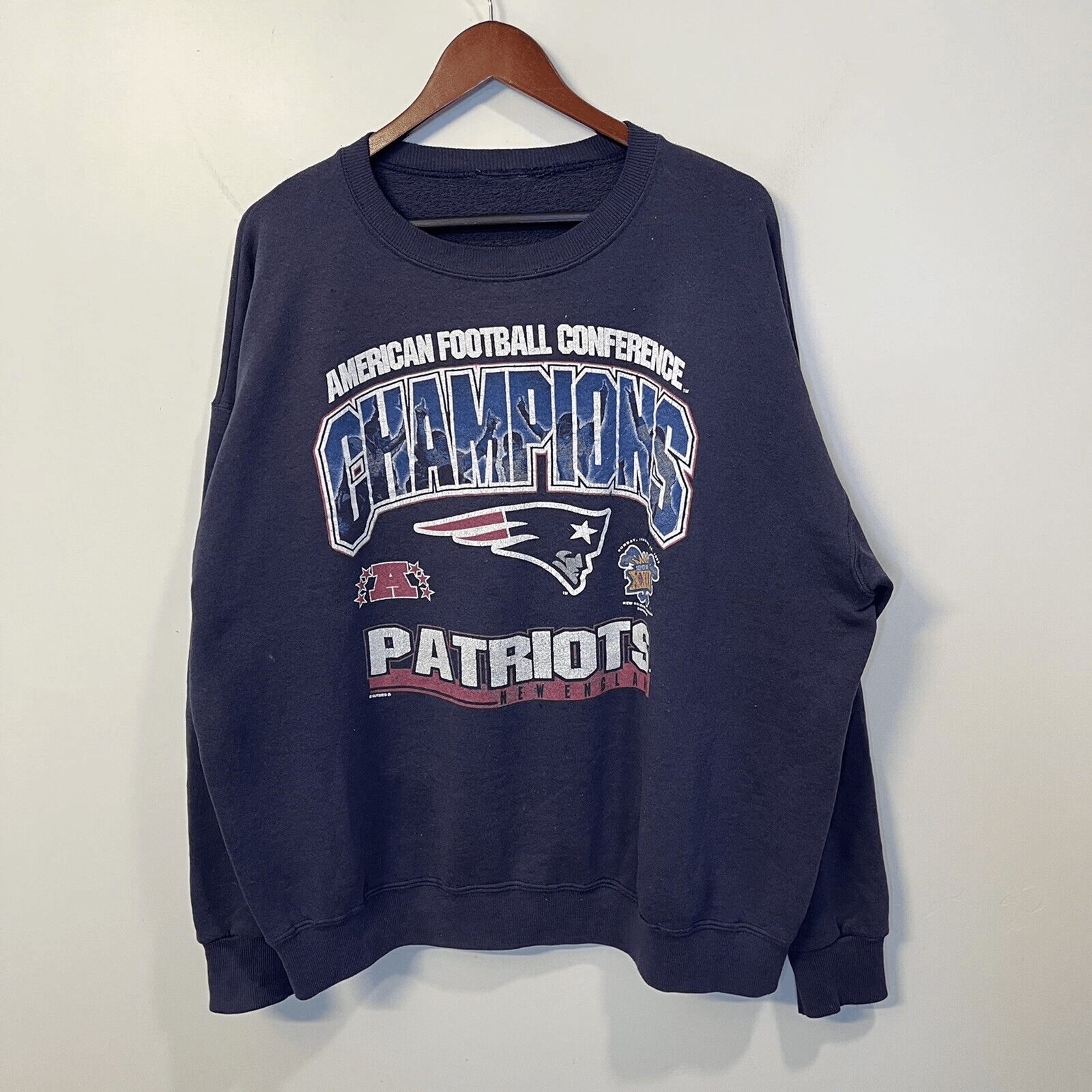 NFL × Vintage New England Patriots Vintage AFC Champions Crewneck ...