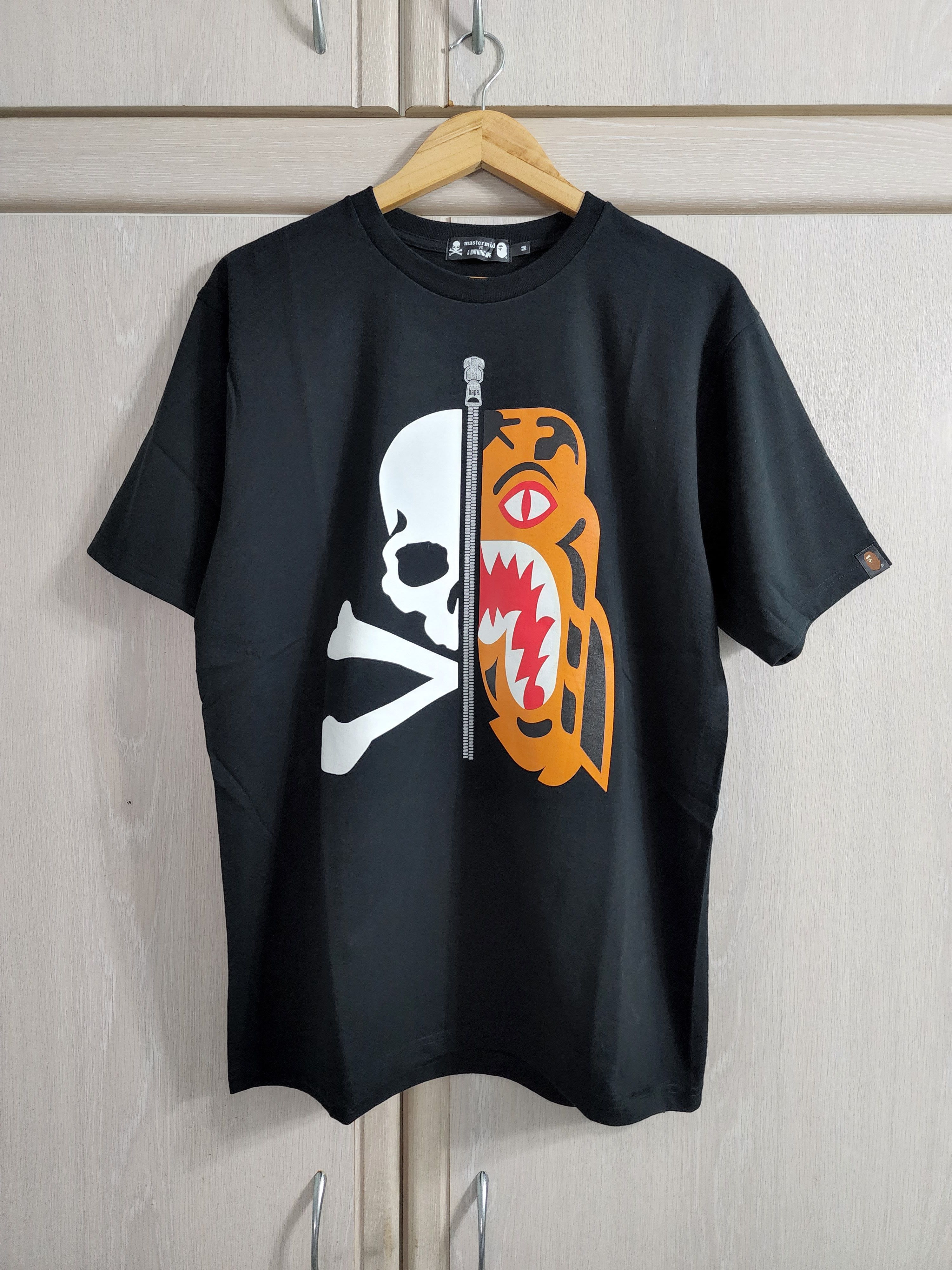 Bape Bape vs Mastermind Half Tiger Skull T-Shirt | Grailed