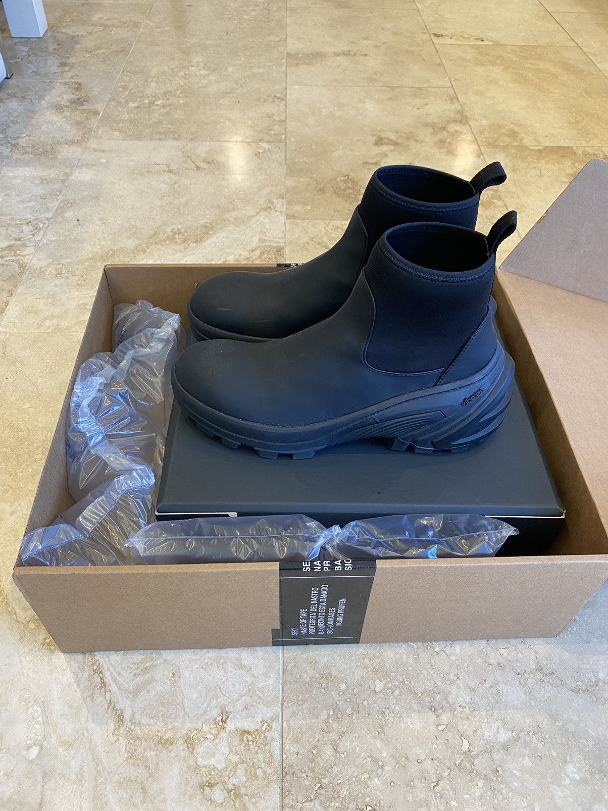 1017 ALYX 9SM ALYX RUBBER MID BOOT WITH VIBRAM SOLE UK10 EU44 | Grailed