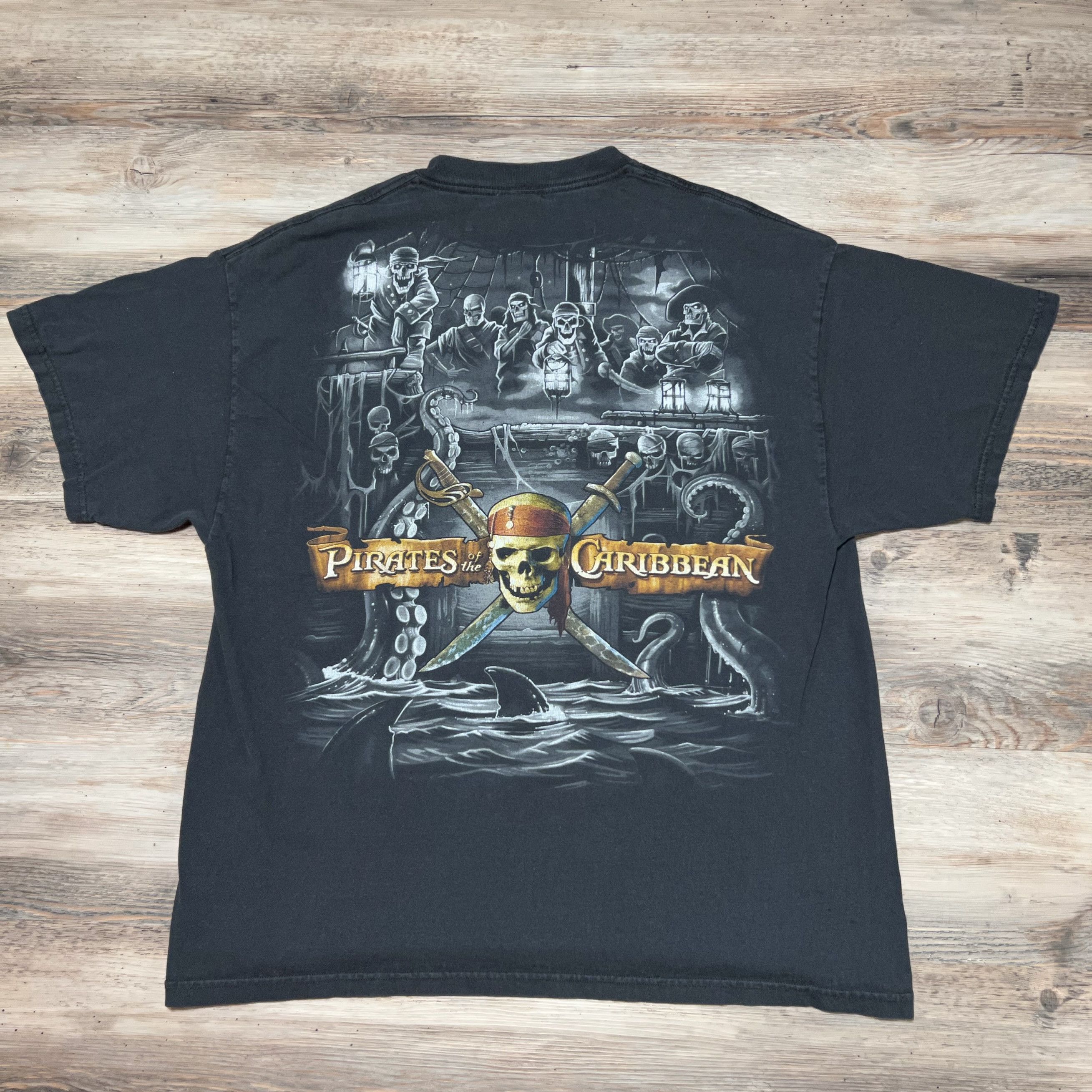 Vintage 90s 00s Y2k Vintage PIRATES of the CARIBBEAN Walt Disney Tee ...