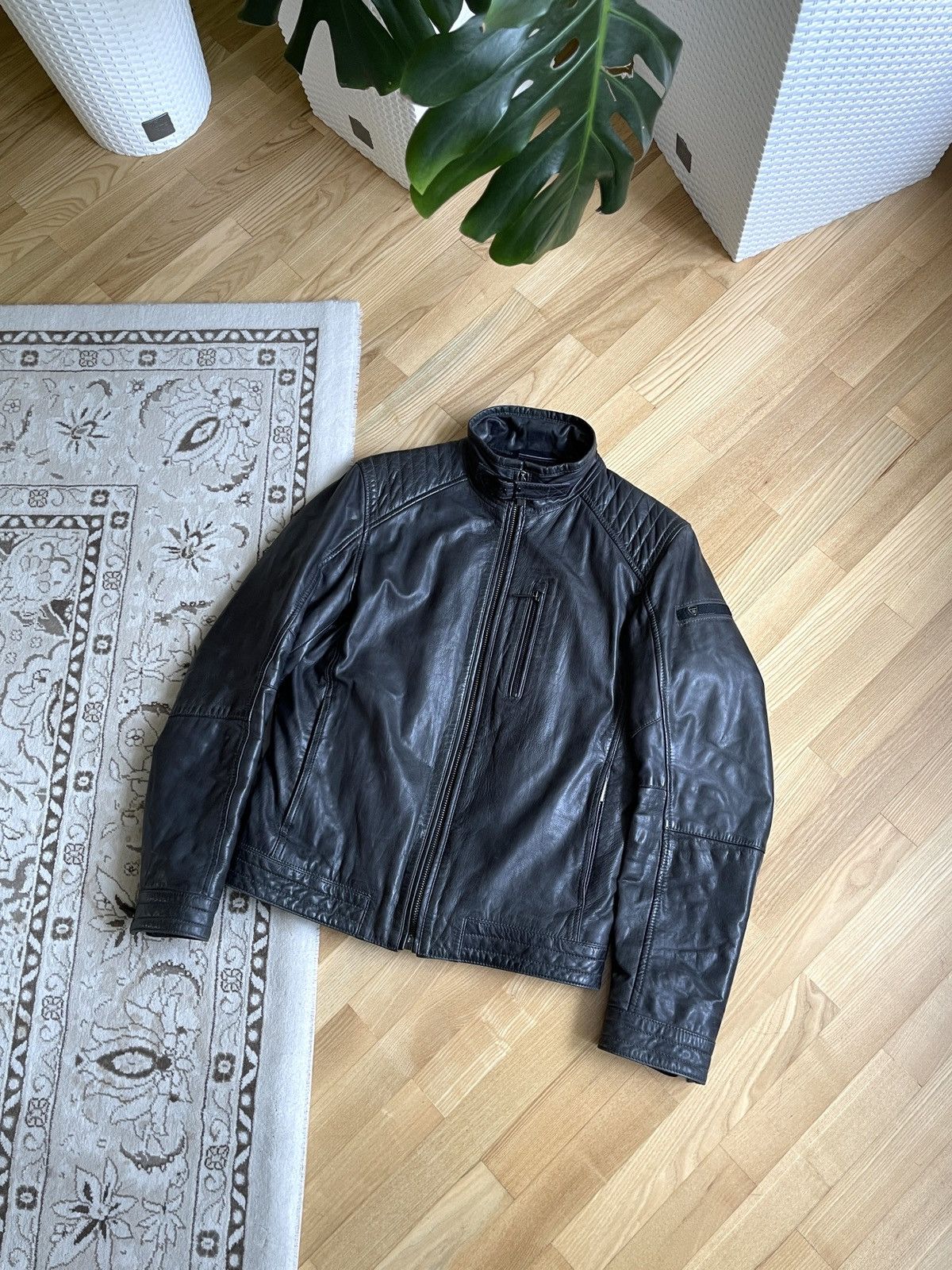 Genuine Leather × Leather Jacket × Strellson Strellson Leather Jacket ...