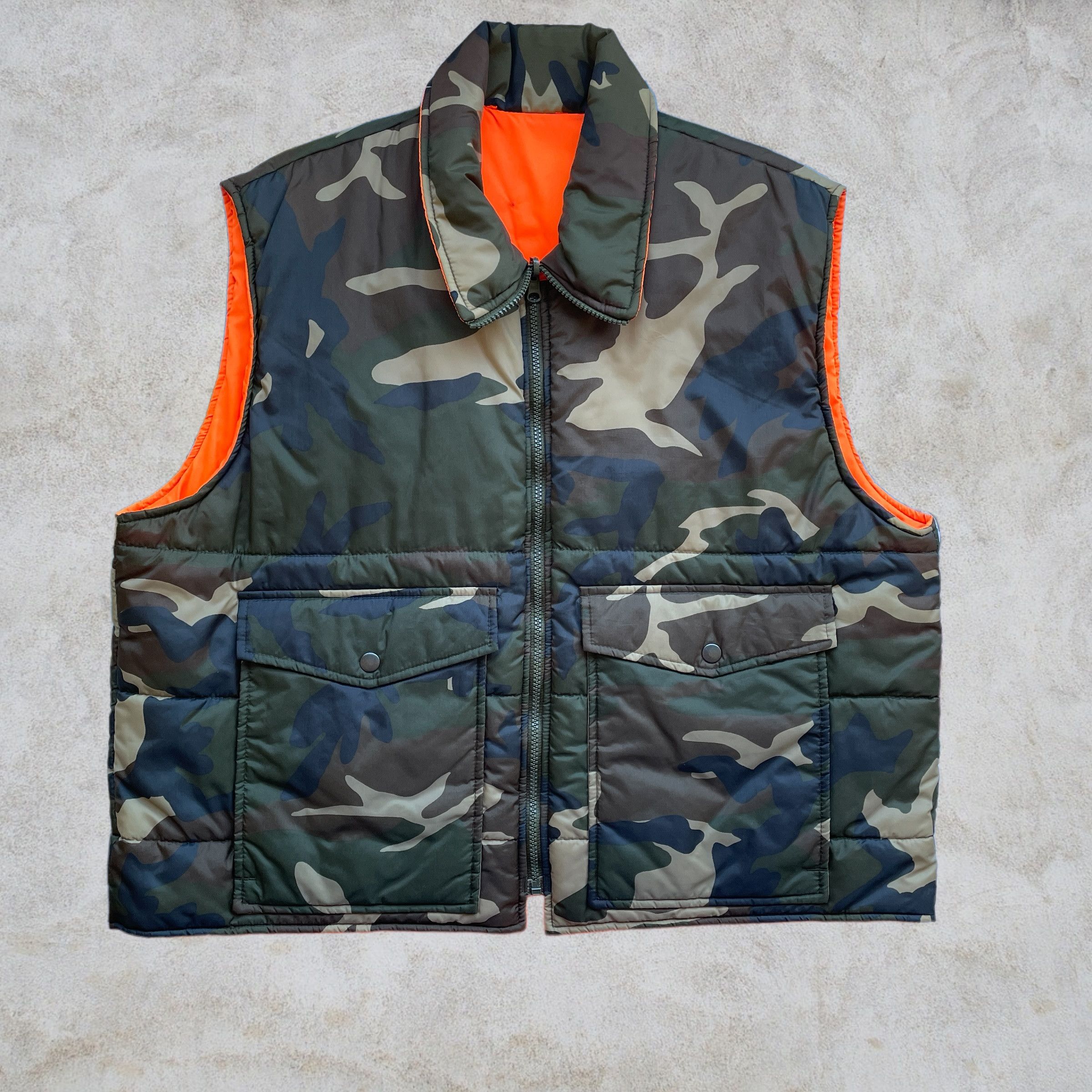 Streetwear × Vintage Camo Pattern Reversible Puffer Vest - Camo ...