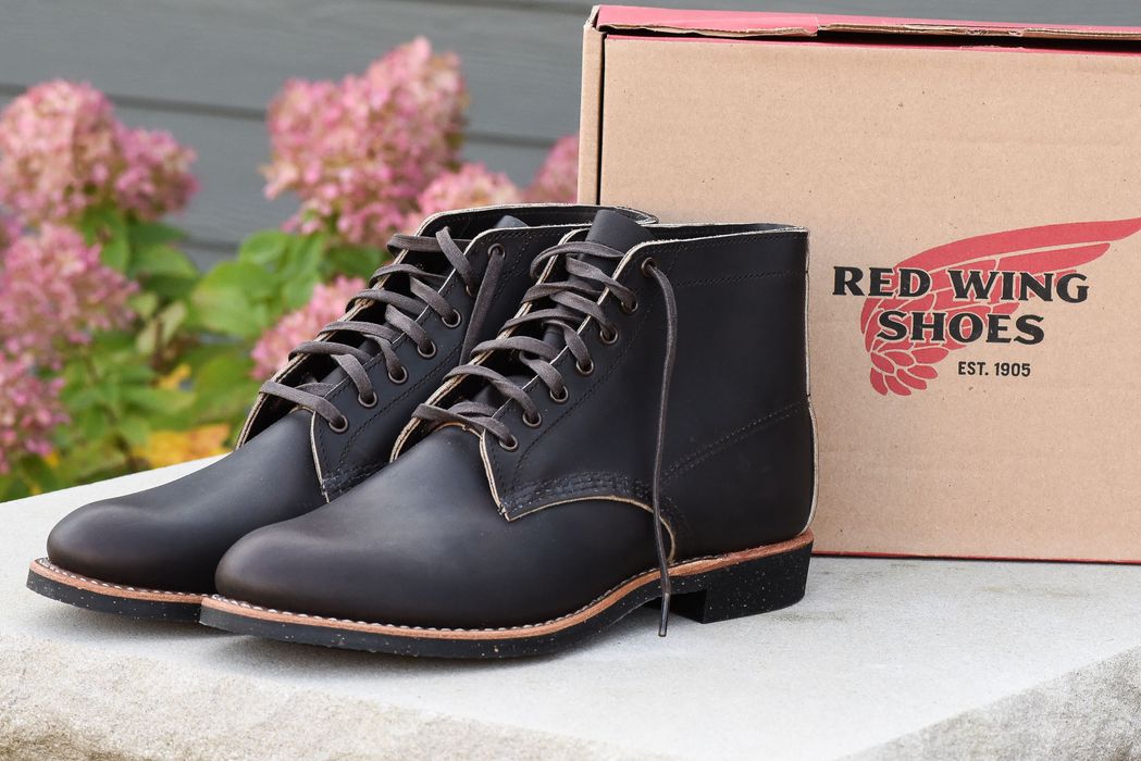 Red Wing 8061 Merchant Heritage Ebony Harness Leather | Grailed