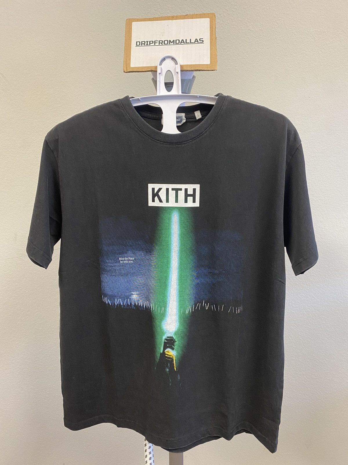 Kith Kith Star Wars Jedi Vs Sith Vintage Tee Black (Extra Large) | Grailed