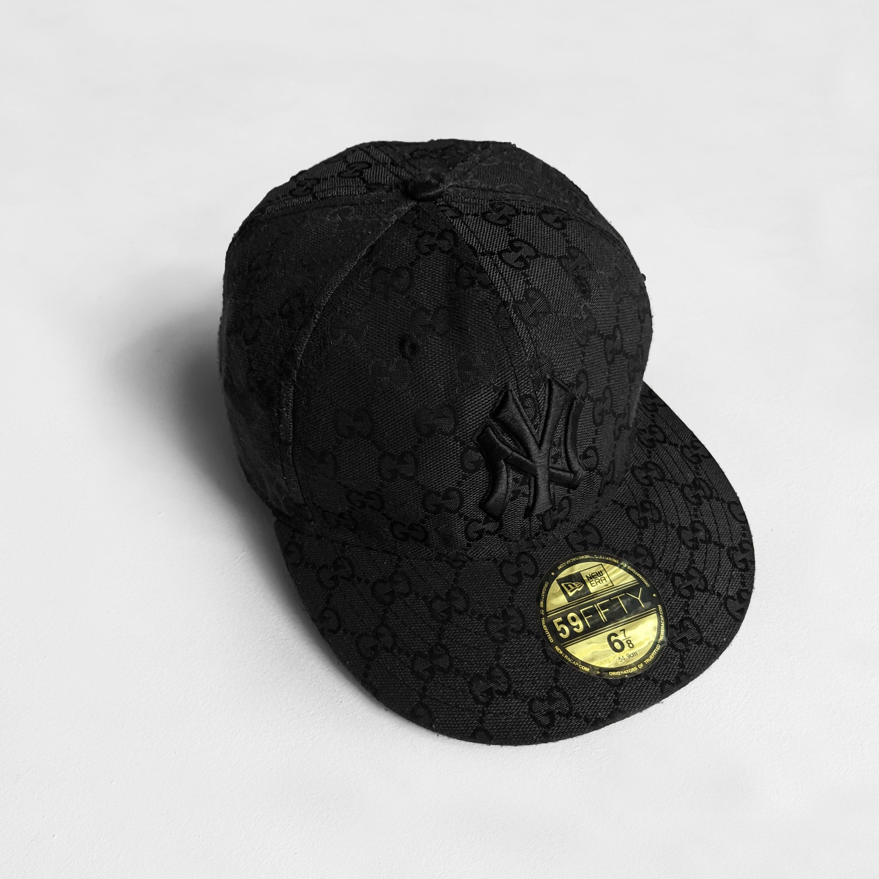 New Era × New York Yankees × Streetwear Gucci monogram new era yankees ...