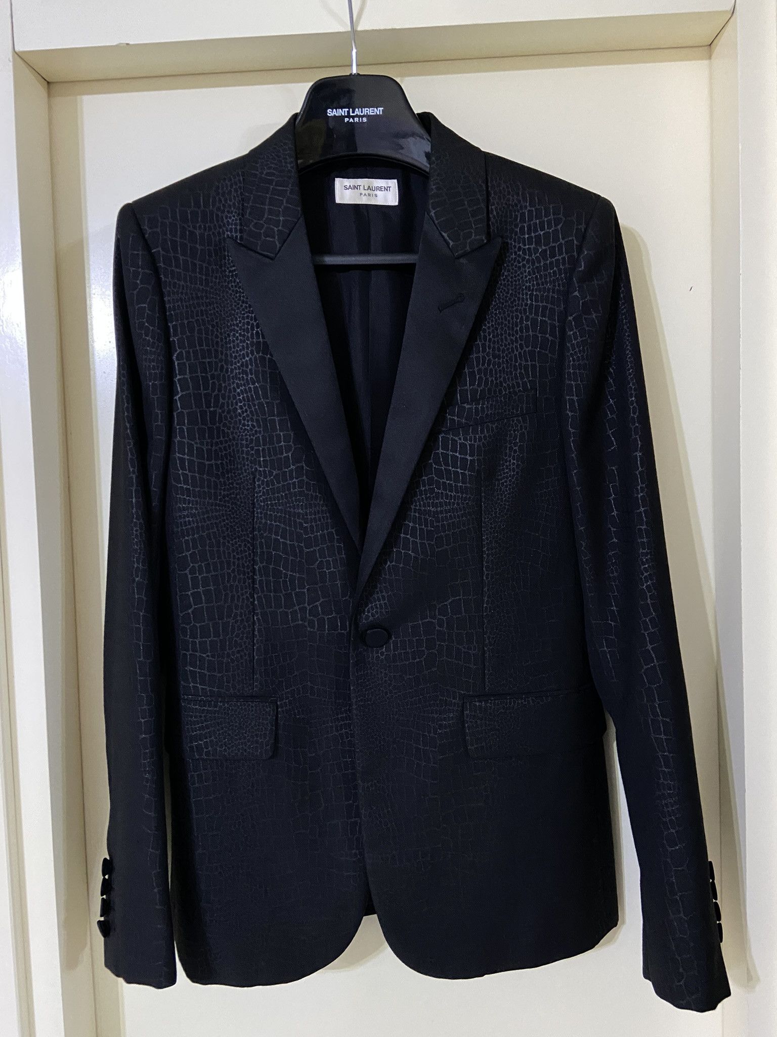 Saint Laurent Paris Saint Laurent by hedi slimane le smoking jacket ...