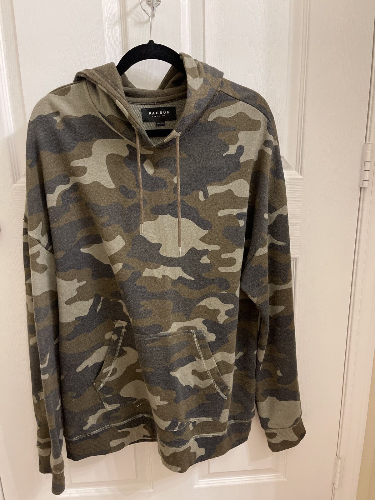 Pacsun pacsun camo hoodie | Grailed