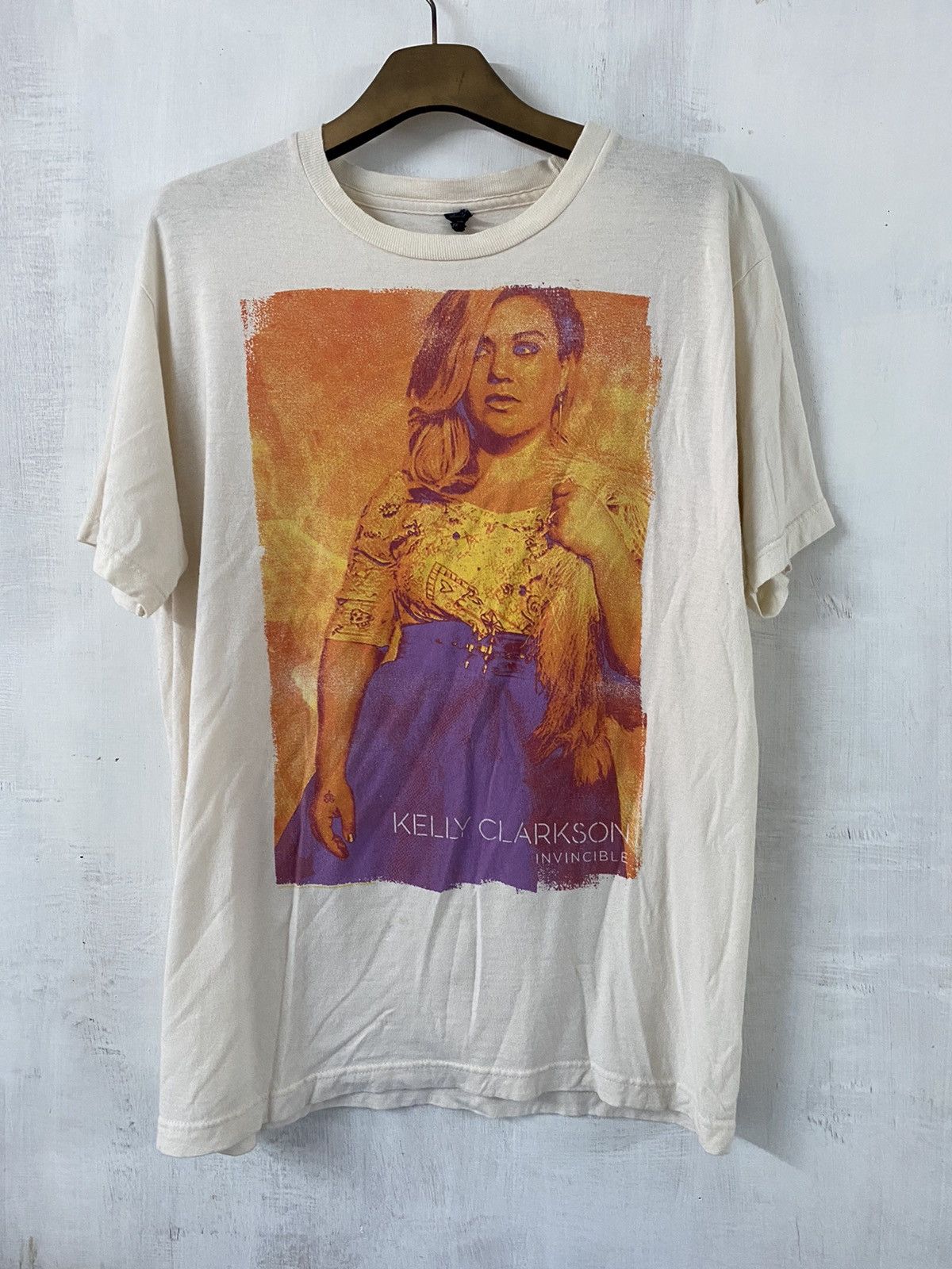 Tour Tee Kelly Clarkson Invincible | Grailed