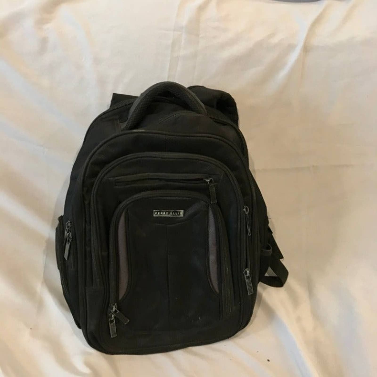 Perry Ellis Perry Ellis Portfolio Backpack | Grailed