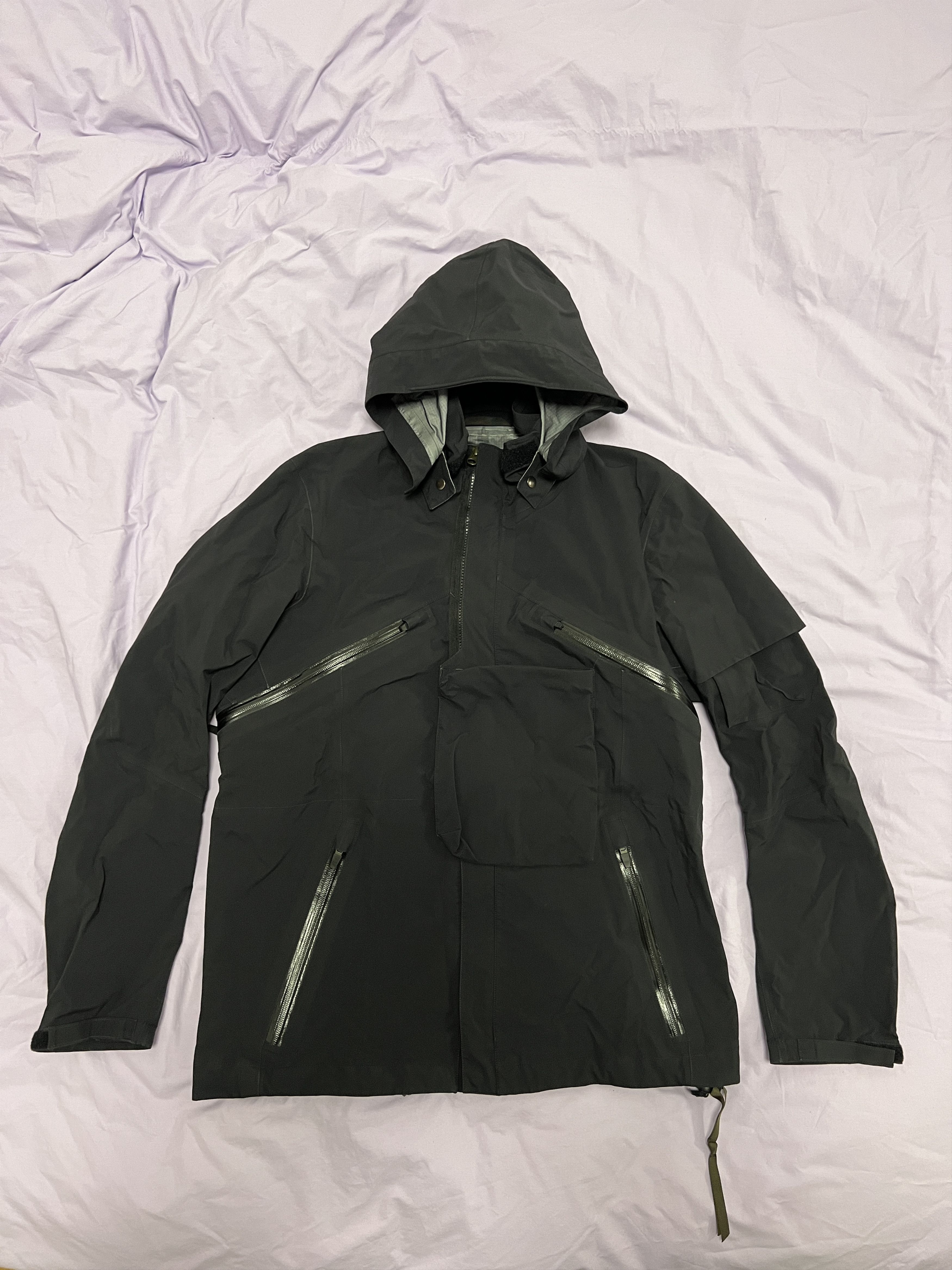 Acronym J1A-GT | Grailed