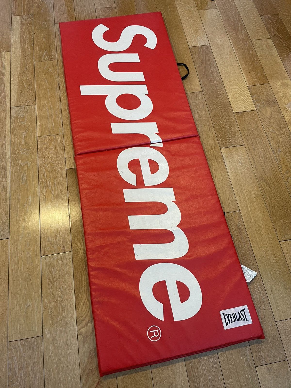 Supreme Supreme Everlast Folding Exercise Mat | Grailed
