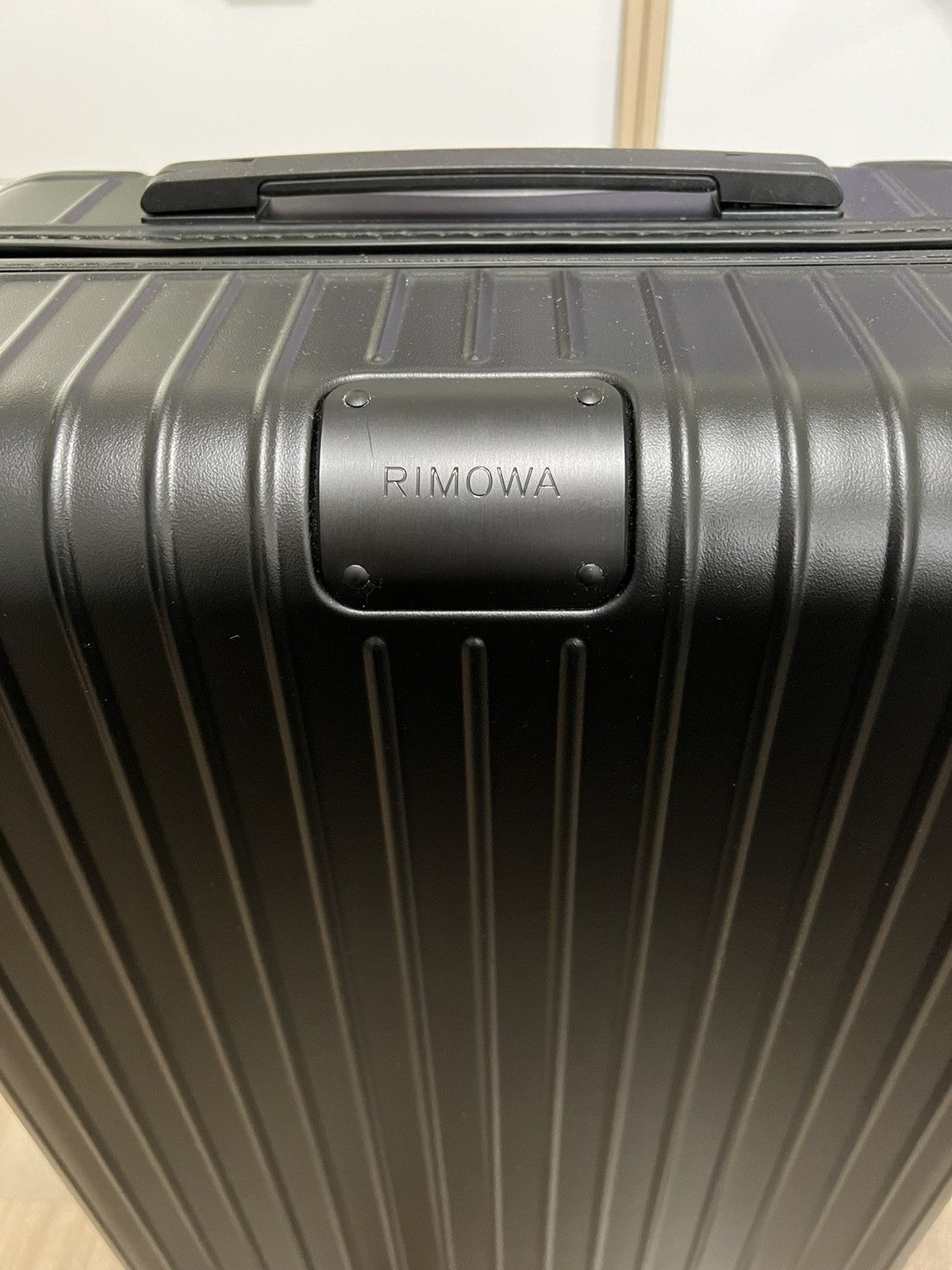 Rimowa Rimowa Matte Black Polycarbonate M Check Luggage | Grailed